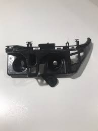 1568850265 Bumper Rear Mounting RHS W156 Used — The Merc Man