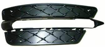 2048851453 DRL Fog Light Grille Cover in Bumper RHS W204 F/L AMG Spec ...